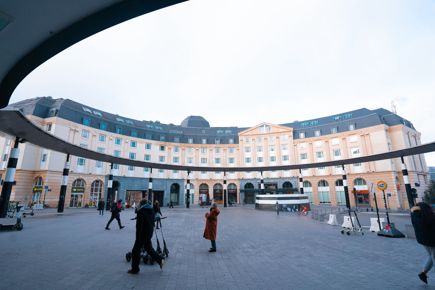 THE HILTON HOTEL - city-facade