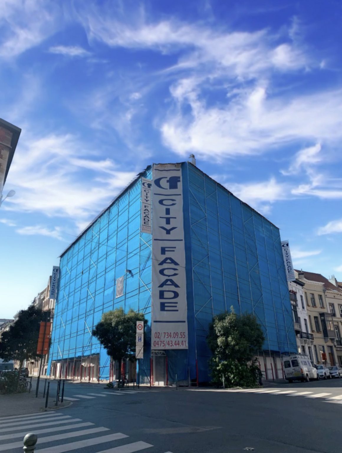 THE CORNER - city-facade